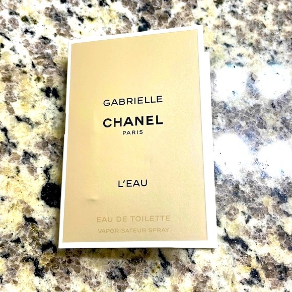 CHANEL | Makeup | New Chanel Gabriel Sample | Poshmark